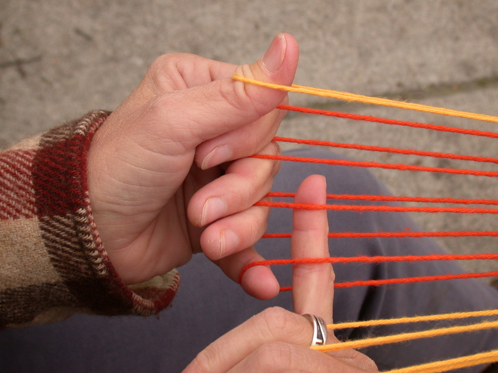 Tutorial: 9-loop braids | Loop Braiding