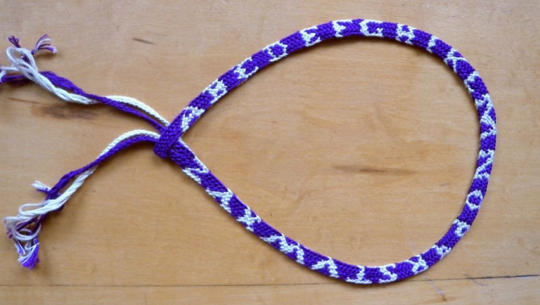 Loop Braiding | A no-equipment technique for braiding cords and bands