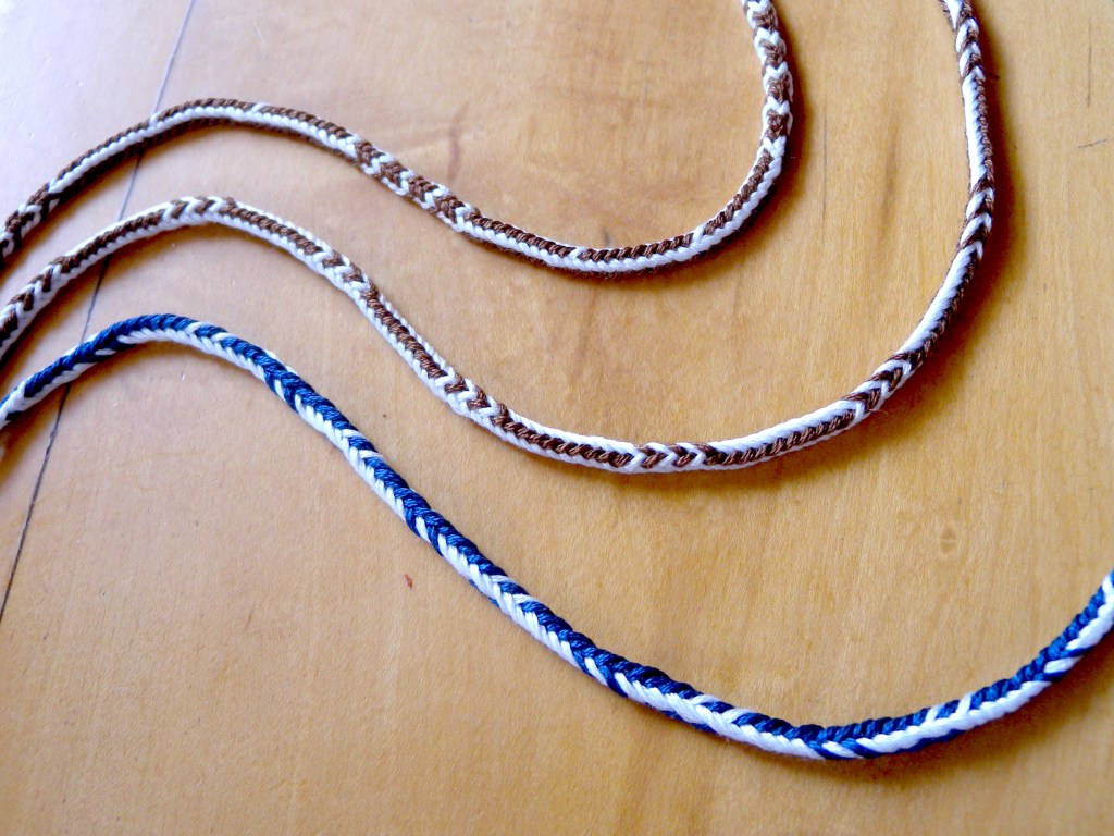 Pick-up 101: Planned patterns and motifs | Loop Braiding