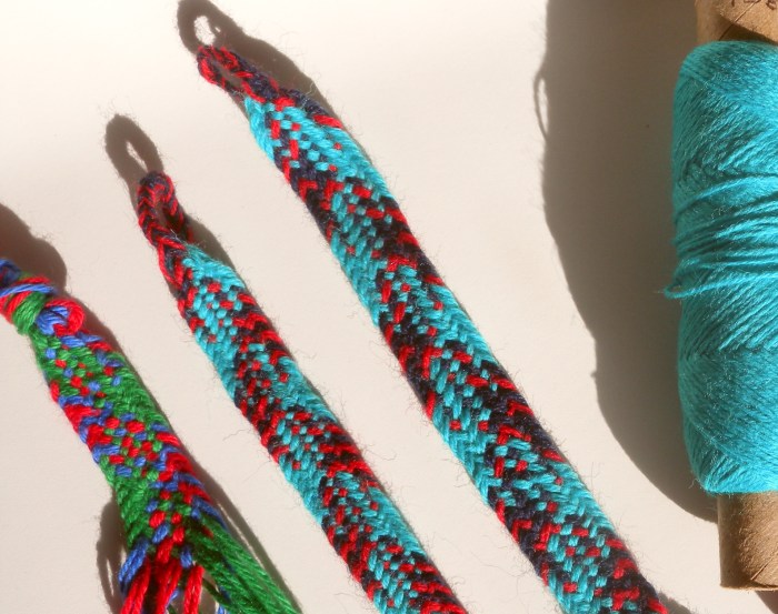 An Iron-age loop braid | Loop Braiding